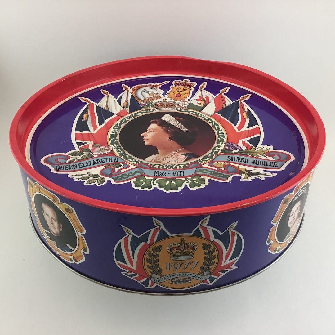 Queen Elizabeth II Silver Jubilee Tin 1952 1977 Nabisco Tea Time ...