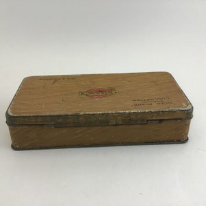 Gold Flake Special Cigarette Tin With Hinged Lid Gold Flake Honey Dew W ...