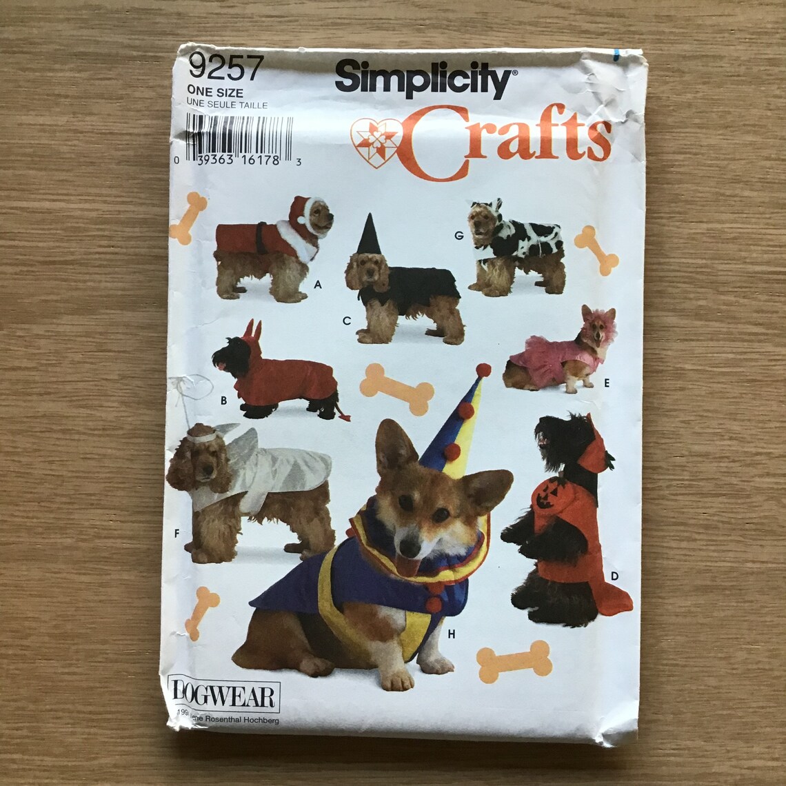 Dog Costumes Pattern Simplicity 9257 One Size Back Measurement 16 18 ...
