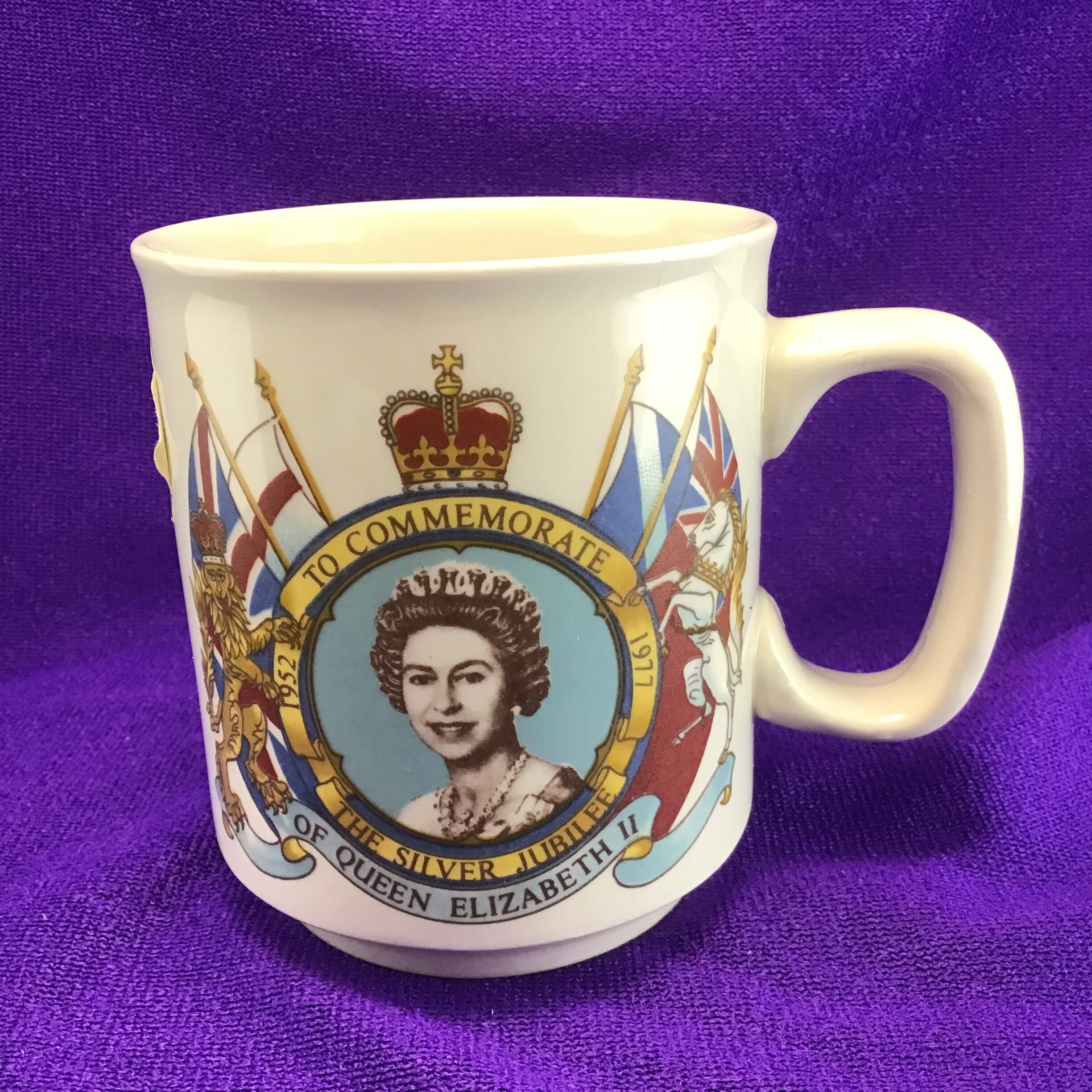 Queen Elizabeth II Silver Jubilee Mug 1977 Prince William Pottery - Etsy