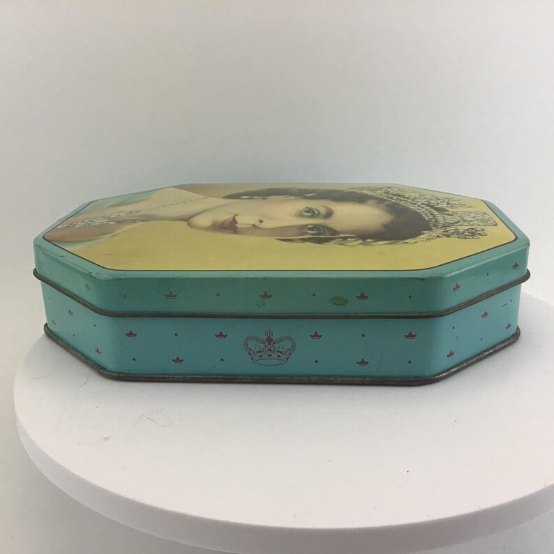 Queen Elizabeth II Coronation Tin George Horner 1953 Made in England - Etsy