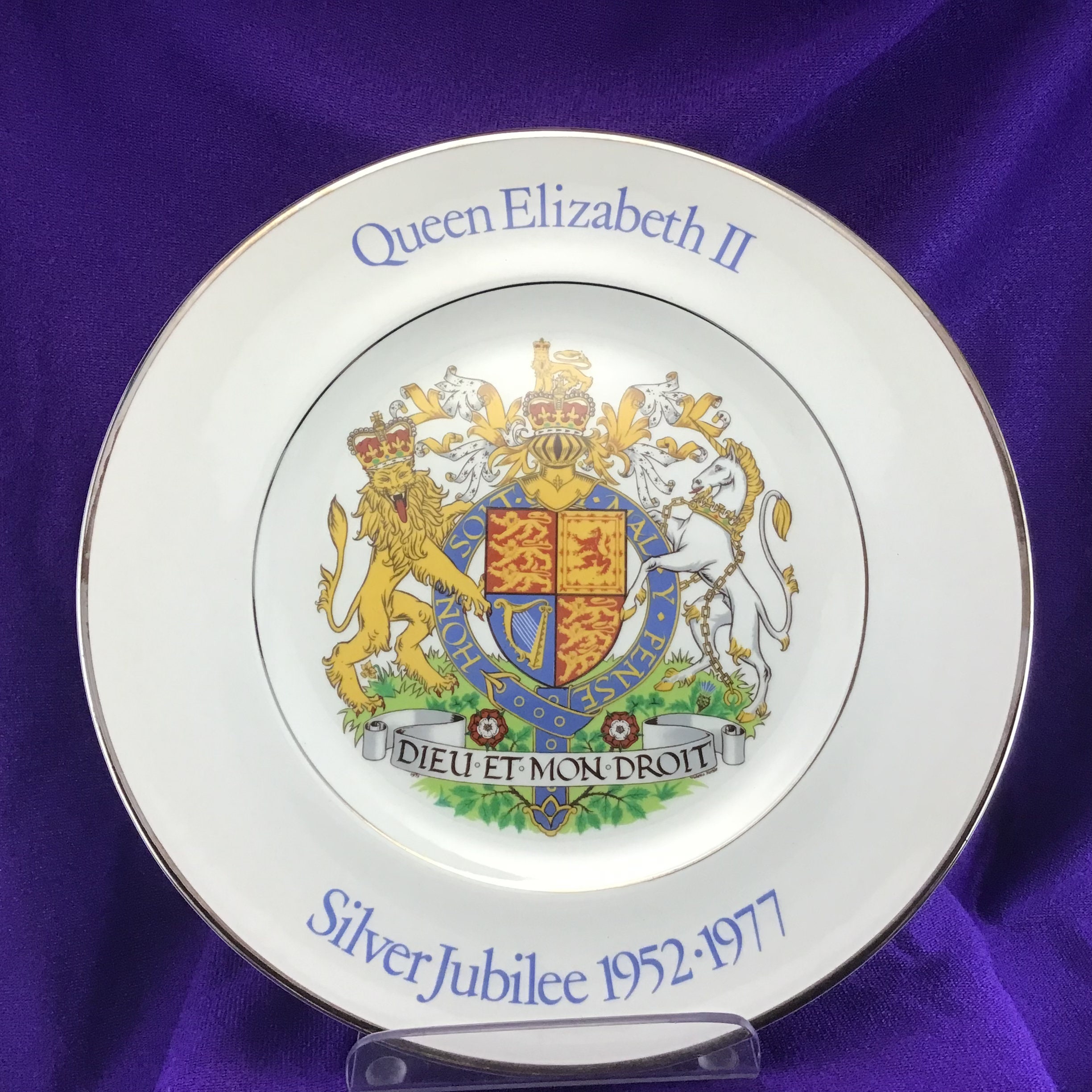 Queen Elizabeth II Silver Jubilee Plate 1952 1977 Pride of - Etsy