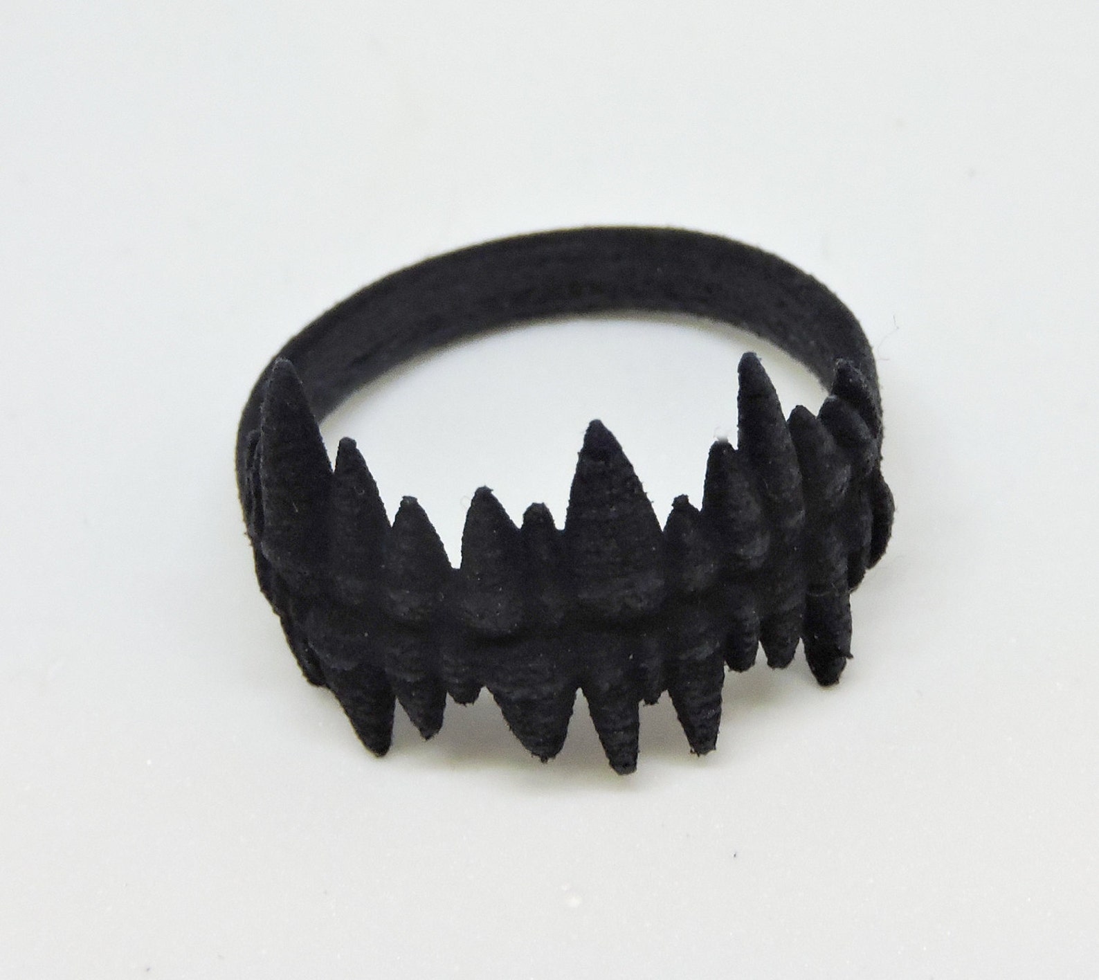 Bitten 3D Printed Ring Black Teeth Tooth Eldritch Inspired | Etsy