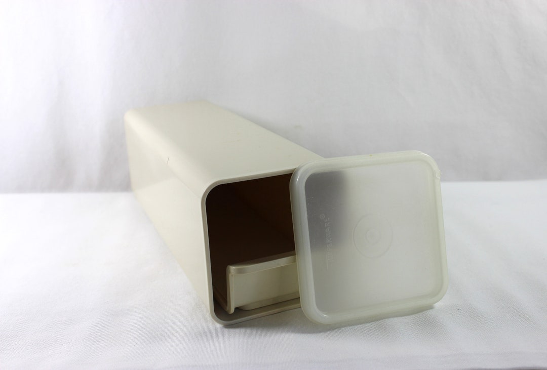 Vintage Tupperware 1696 Velveeta Block Cheese Cracker Keeper With Pull ...