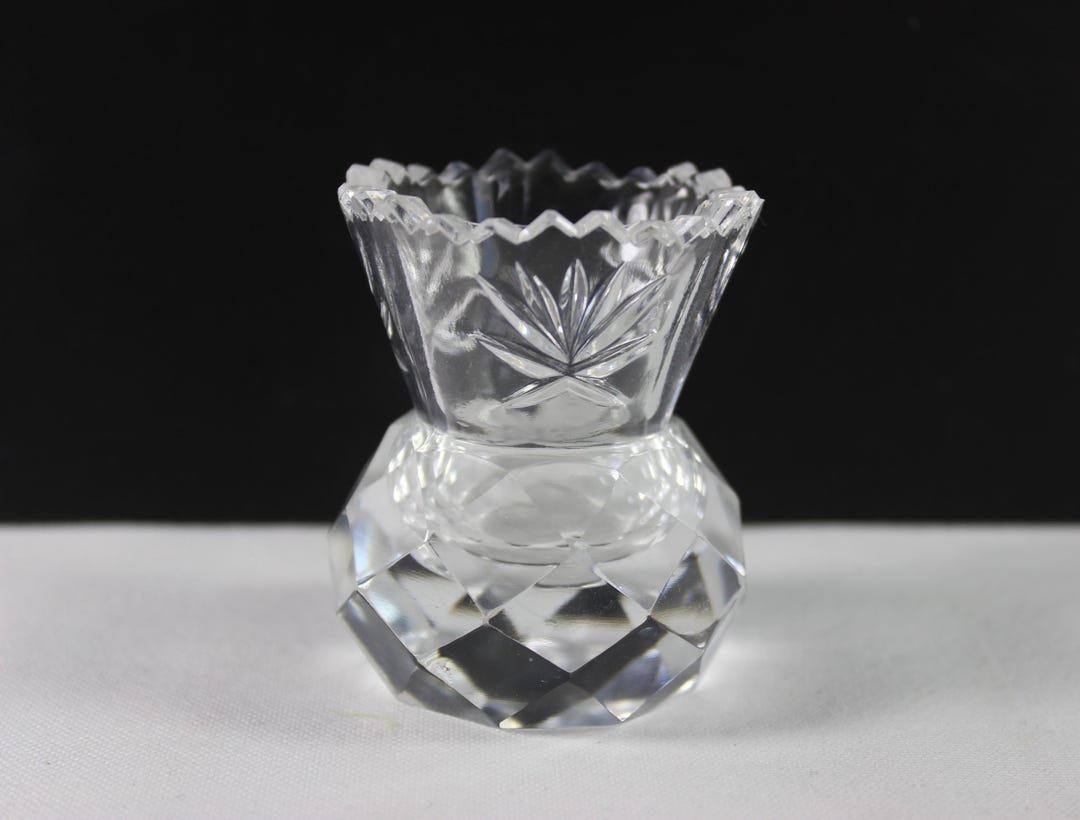 Vintage Lead Crystal Sawtooth Pattern Toothpick Holder or Mini Bud Vase ...