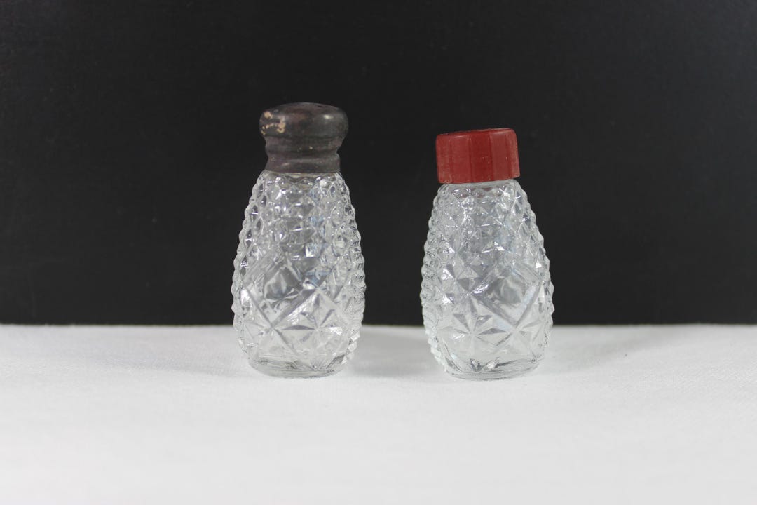 Molded Glass Mini Salt and Pepper Shakers Set of 2 - Etsy