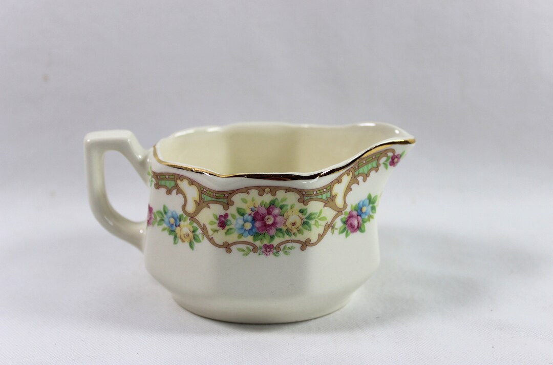 Vintage Mount Clemens Pottery Mini Creamer Pitcher Mildred Pattern - Etsy