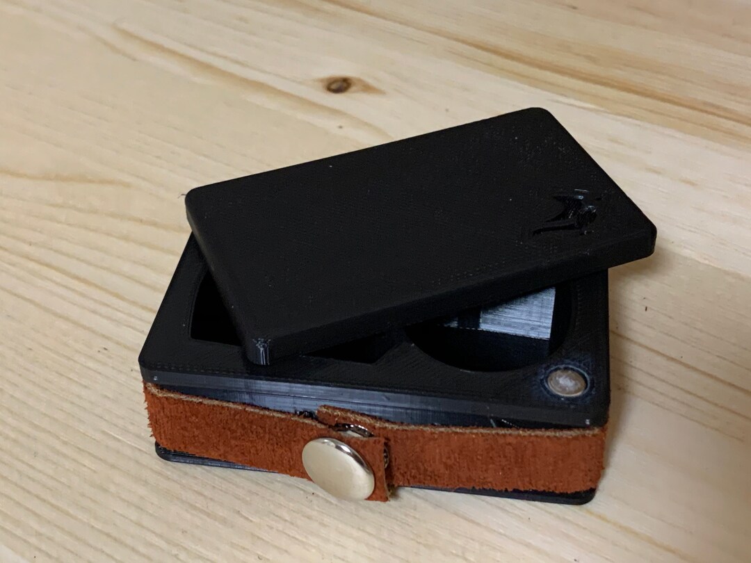 Banjo/dobro Finger Pick Cases - the Cardinal - Etsy