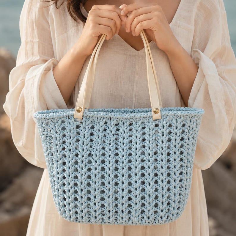 Summer Raffia Bag Crochet Pattern PDF | Crochet Shoulder Bag Pattern ...