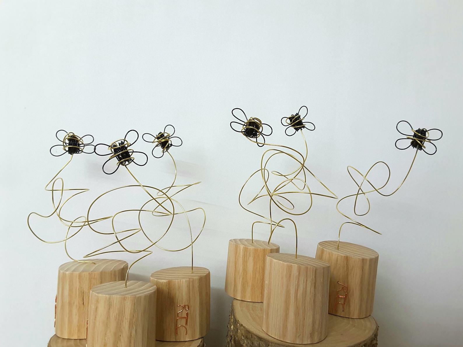 Small Wire Sculpture, Bumble Bee Art, Mixed Media, Wire Art, Mothers ...