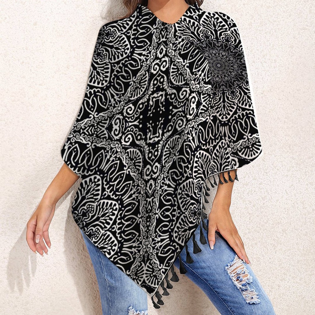 Black and White Mandala Knitted Cloaks With Tassel Personalize Tassel ...