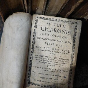 Ink Through the Ages: A Popular History of Literature - Etsy UK