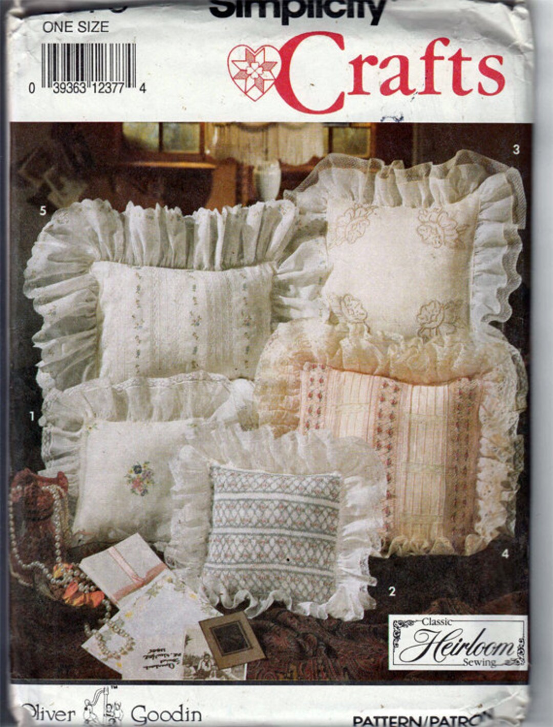 Heirloom Boudoir and Ring Bearer Pillows / Original Simplicity Uncut ...