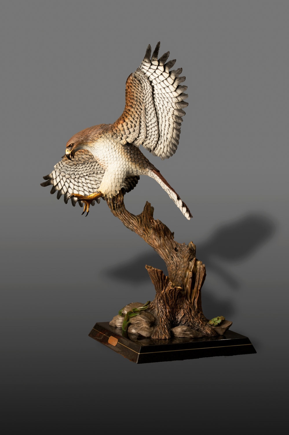 Bronze "red-tailed Hawk" Sculpture by Barry Stein / Life Size ...