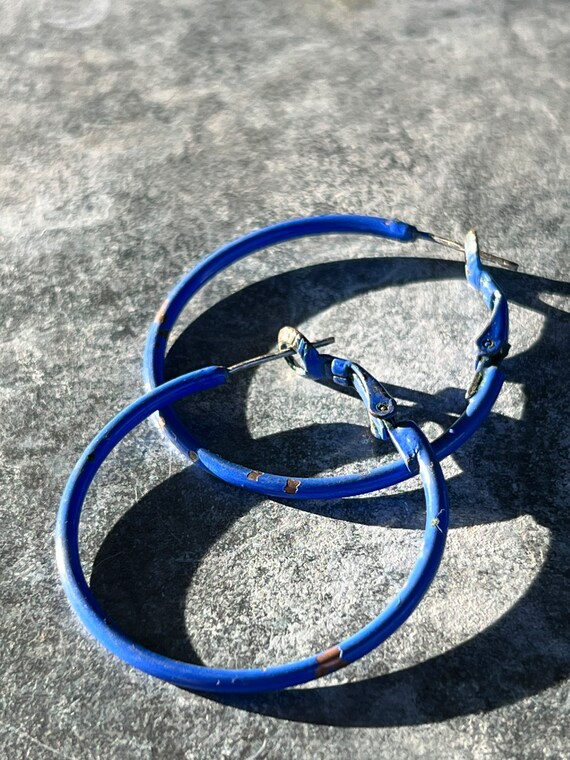VINTAGE BIG BLUE Hoops,vintage big blue hoops earring… - Gem
