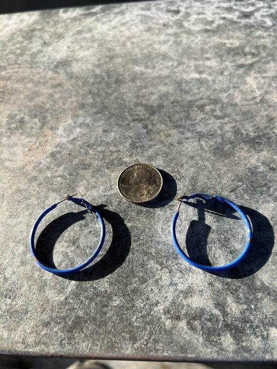 VINTAGE BIG BLUE Hoops,vintage big blue hoops earring… - Gem