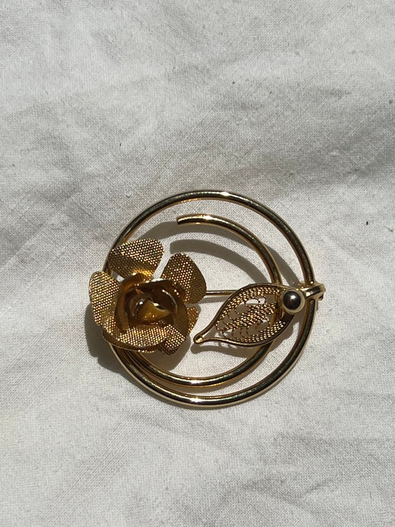 vintage rose brooch gold - Gem