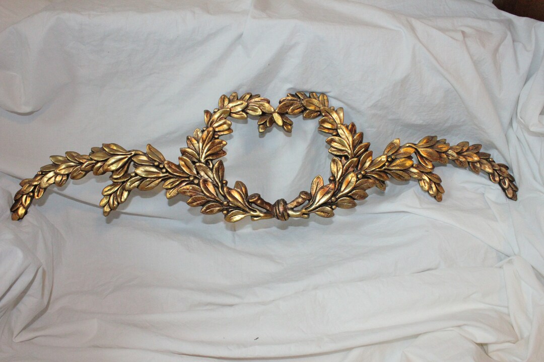 VINTAGE GILD WREATH Decor,vintage Gold Garland,vintage Laurel Wreath ...