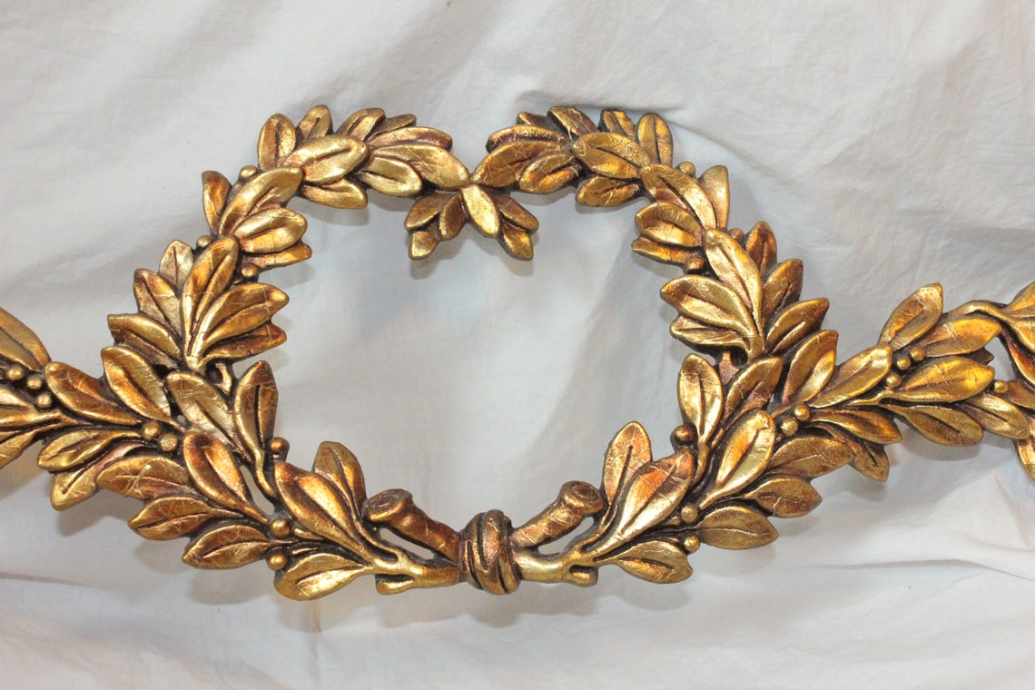 VINTAGE GILD WREATH Decor,vintage Gold Garland,vintage Laurel Wreath ...