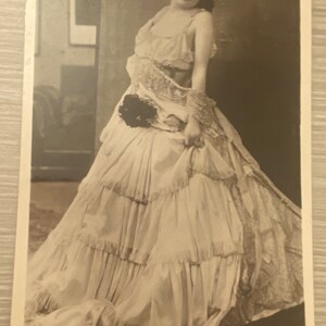 Real Photo Antique Postcard // Actress Doris Keane // Published by J ...