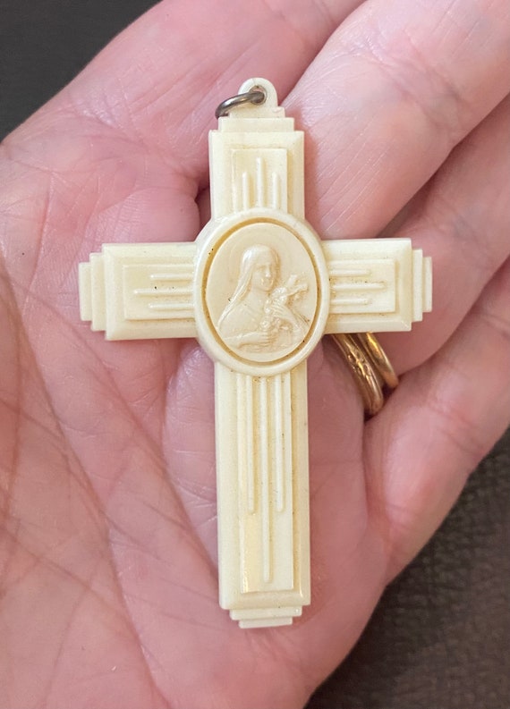 Art Deco French Bakelite Carved Cross, Religious Gift - Gem