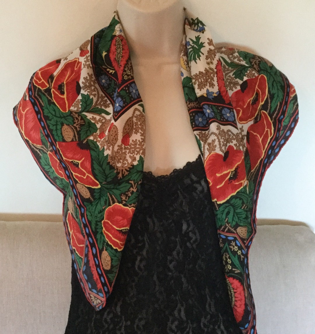 Red Poppy Silk Scarf 31, Médiéval Design Beckford Silk Scarf for Past ...