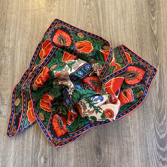 Red Poppy Silk Scarf 31”, Médiéval Design Beckford Si… - Gem