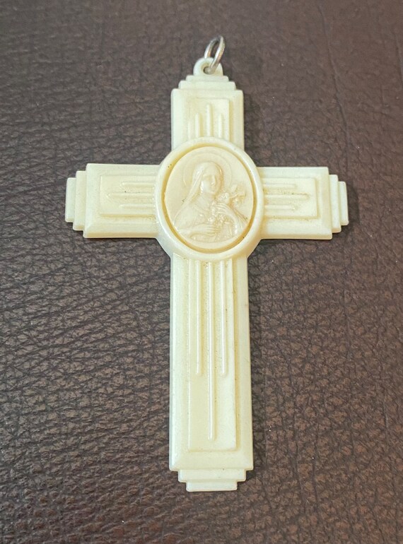 Art Deco French Bakelite Carved Cross, Religious Gift - Gem