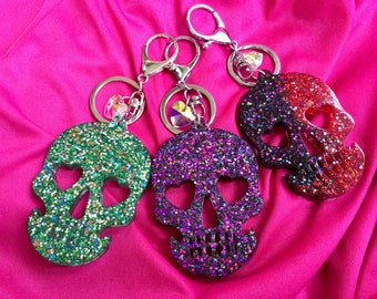 Resin Skull Keychain - Etsy