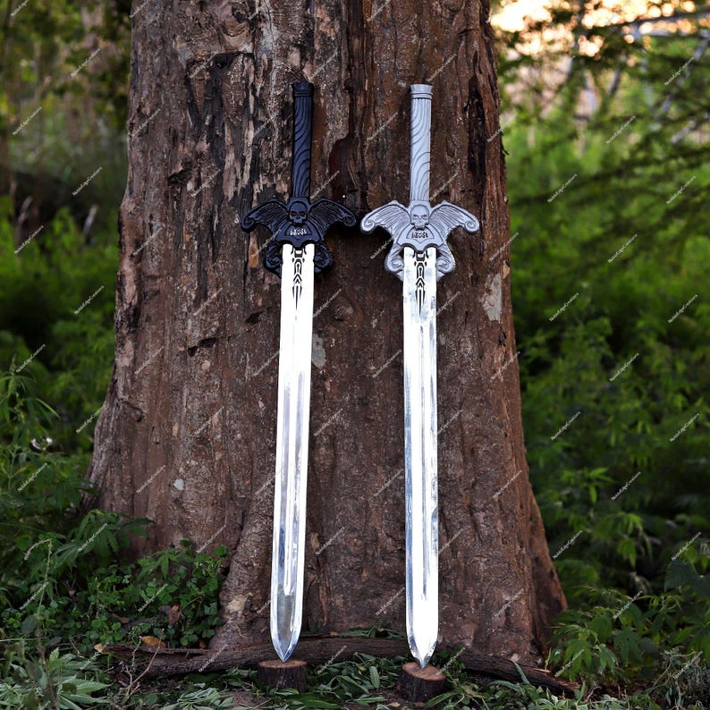 Skeletor Sword Power Sword Replica Set – Evil Villain Cosplay Prop ...