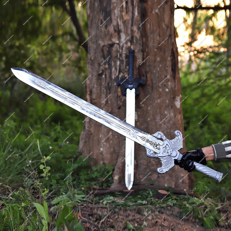 Skeletor Sword Power Sword Replica Set – Evil Villain Cosplay Prop ...
