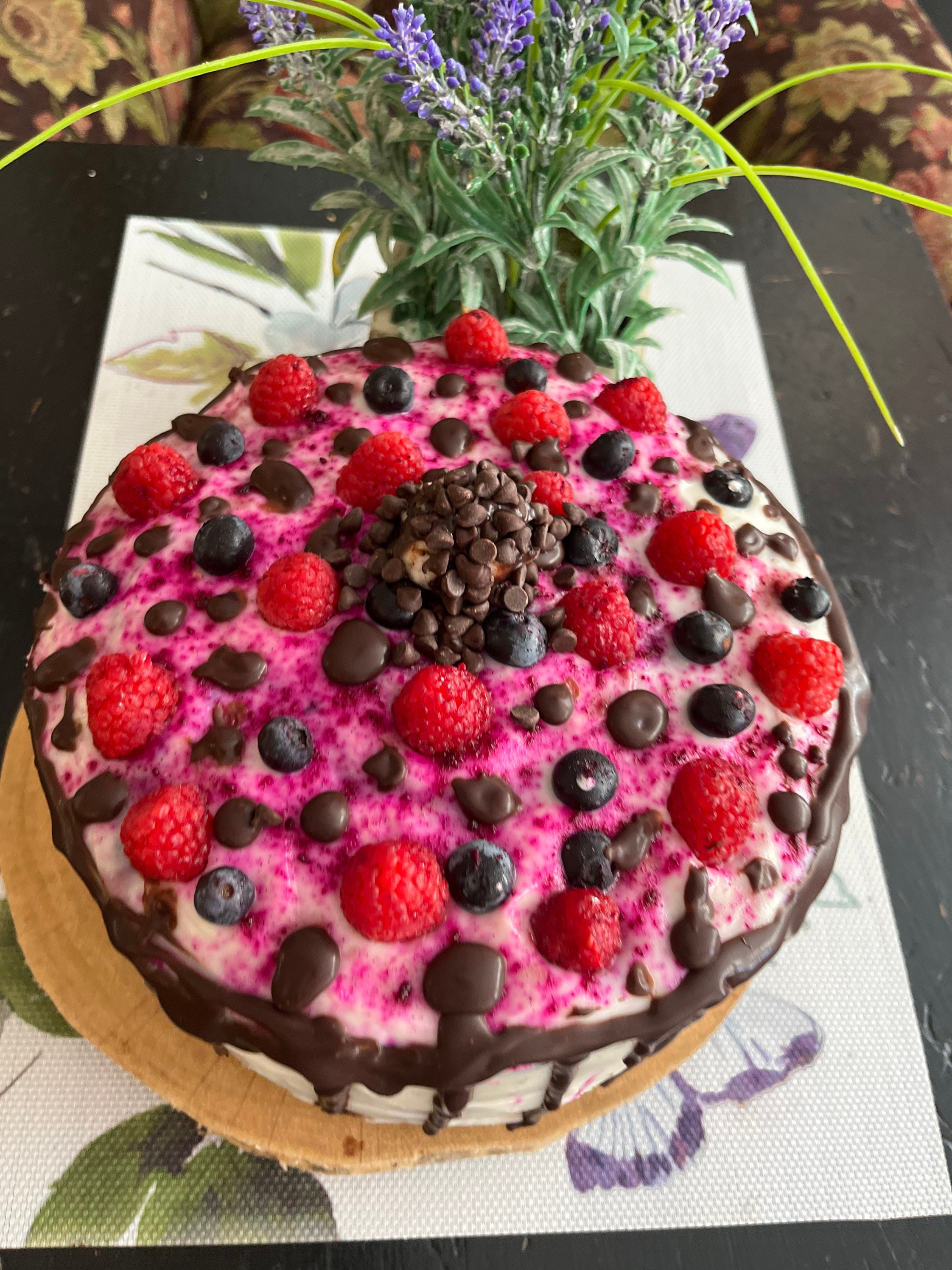 Vegan chocolate vanilla buttercream raspberry chocolate drizzle cake 8”!