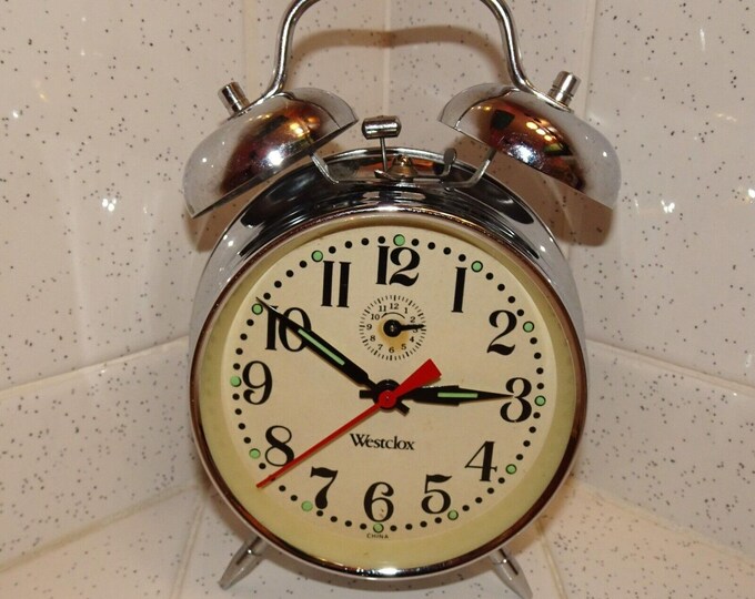Westclox Vintage Analog Alarm Clock Twin Bell Silver Tone Hand Wind up ...