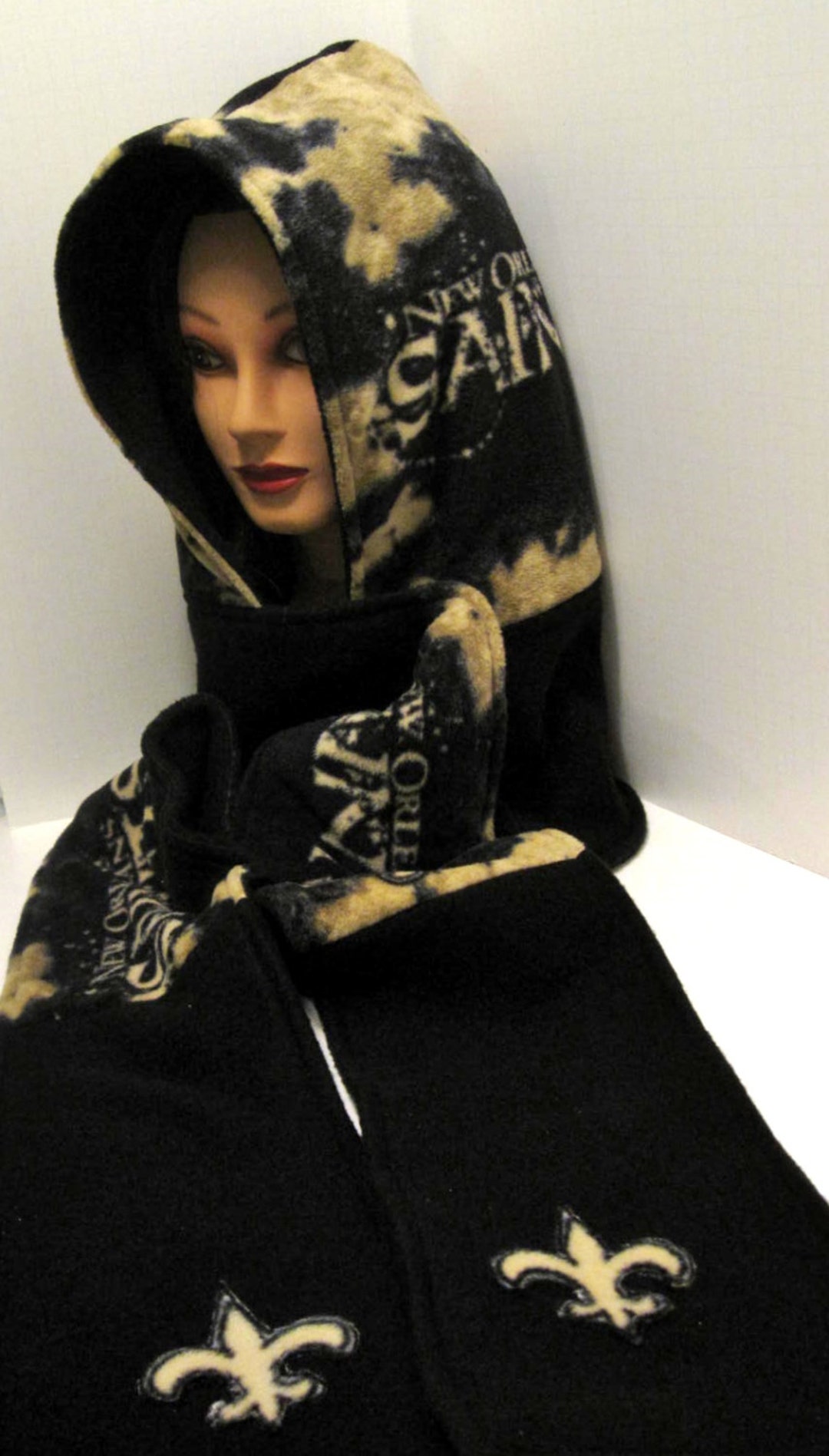 Handmade New Orleans Saints - Hooded Scarf - Scoodie - Football ...