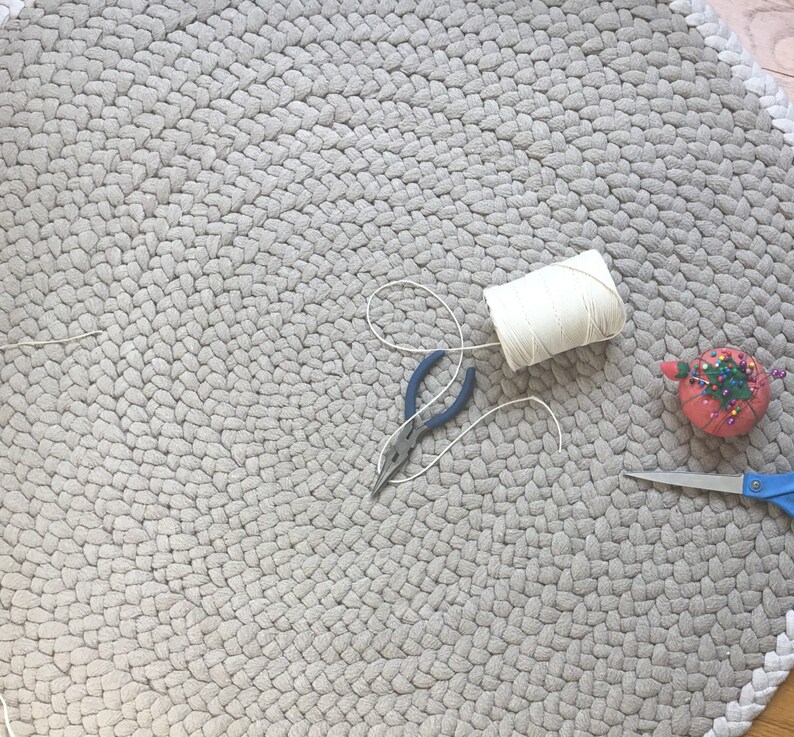 Round Hand Braided Linen Rug - Etsy