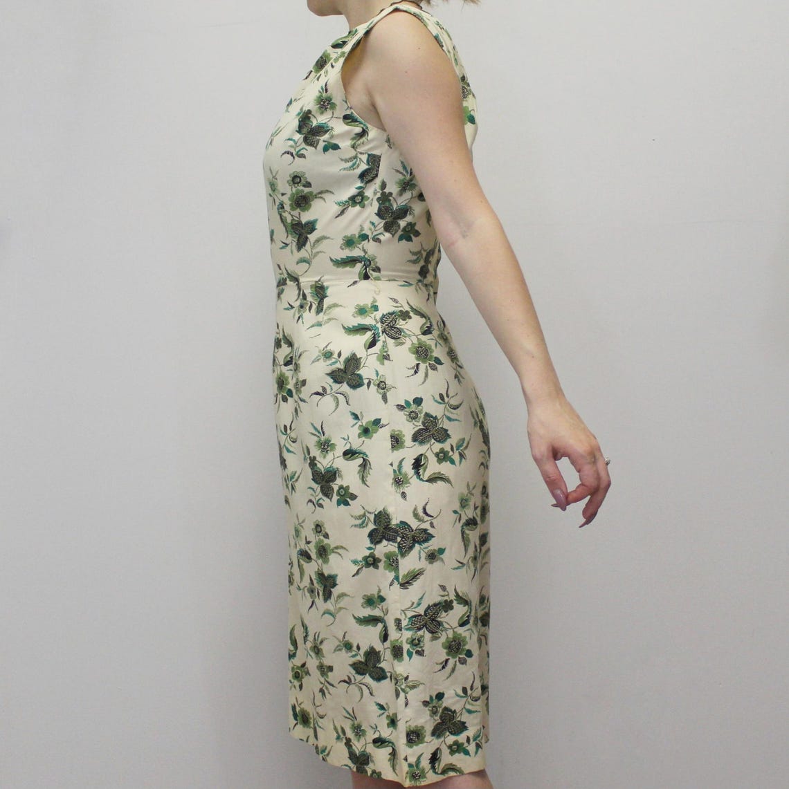 Vintage 60s Day Dress Floral Tapered Sleeveless Pencil Dress- Vintage ...