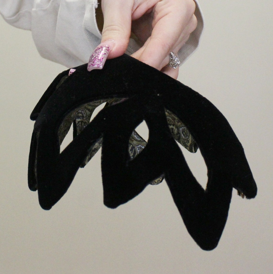 Vintage 50s Whimsy Gothic Avant Garde Black Velour Hair Accessory - Etsy
