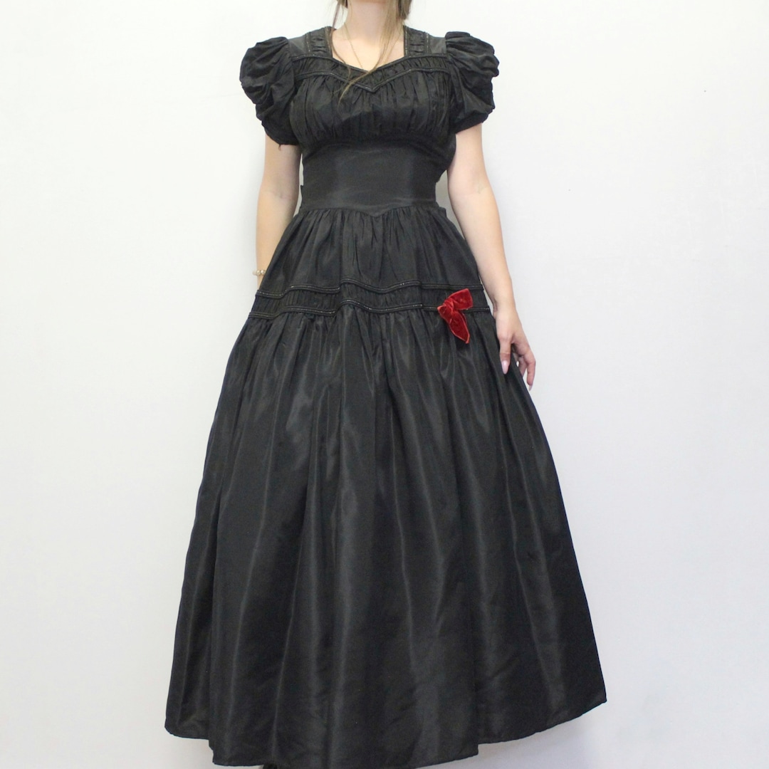 Vintage 30s Gothic Prom Dress Black Ballgown With Red Velvet Bow ...