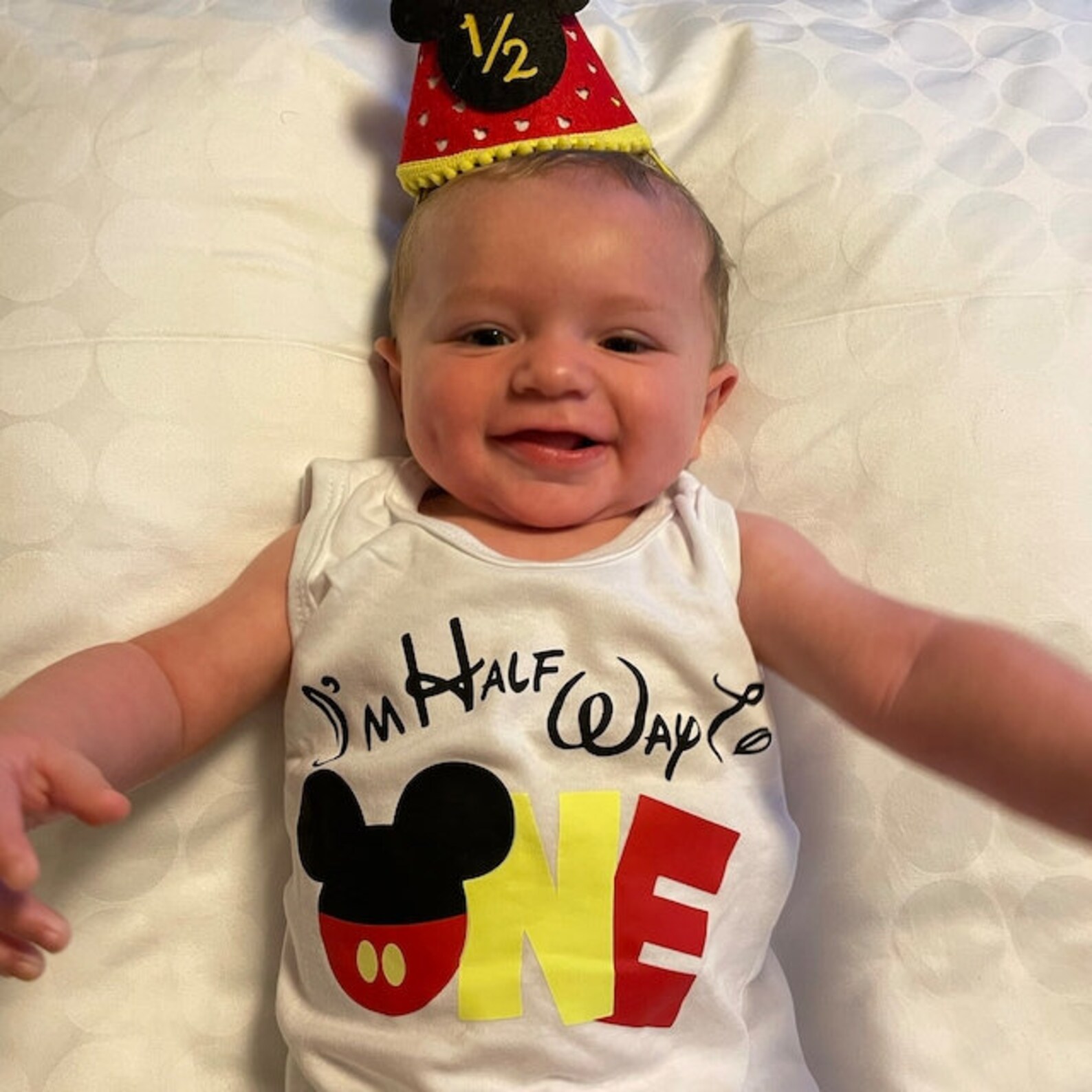 Ohtoodlesi'm Half Way to ONE Svg Mickey One SVG - Etsy