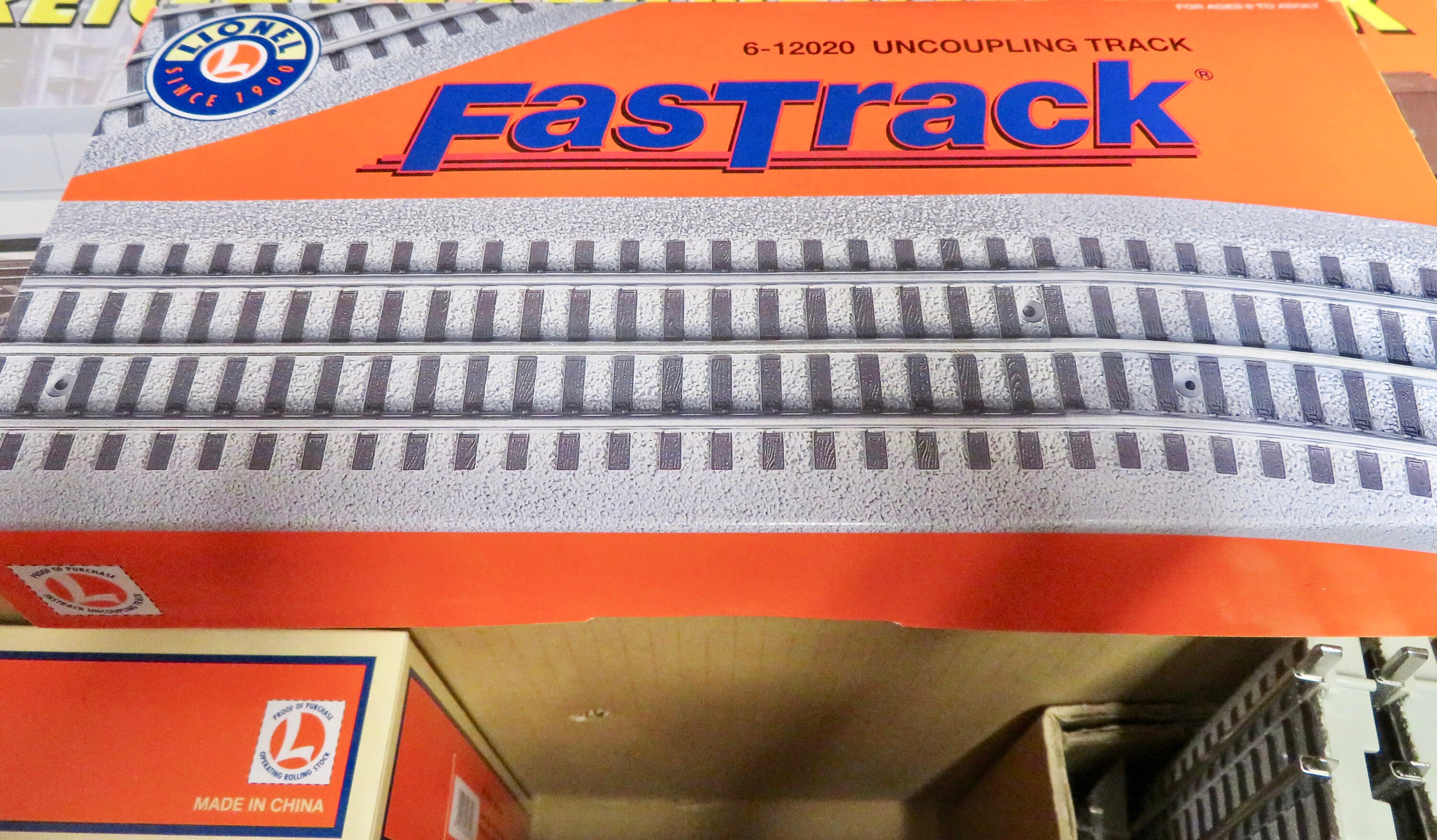 Lionel 6-30007 New York Central Flyer Operating Freight Expansion Pack ...