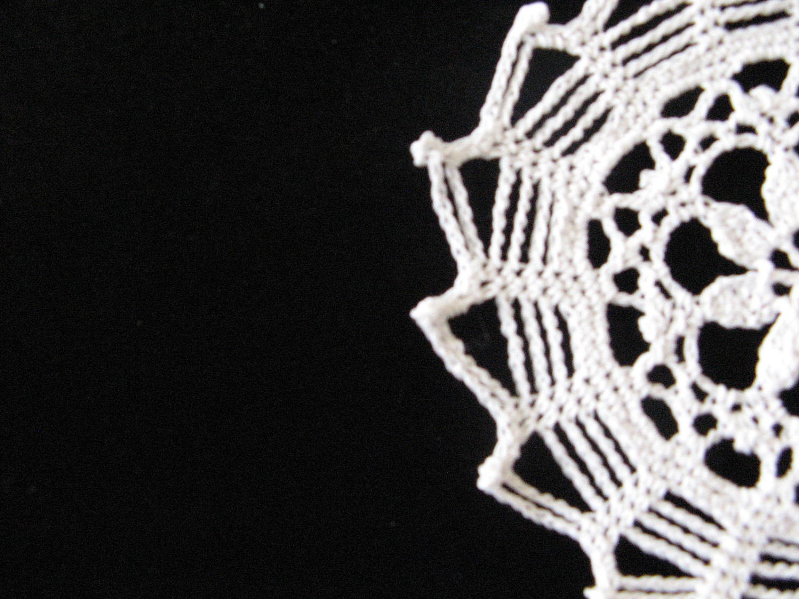 Small Round Doily-99-25 - Etsy