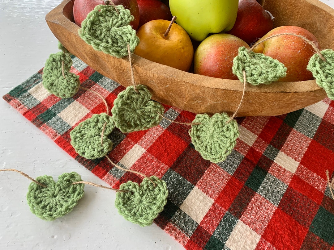 Green Rustic Heart Garland, 10 Hearts, Country Heart Decor, Mini Heart ...