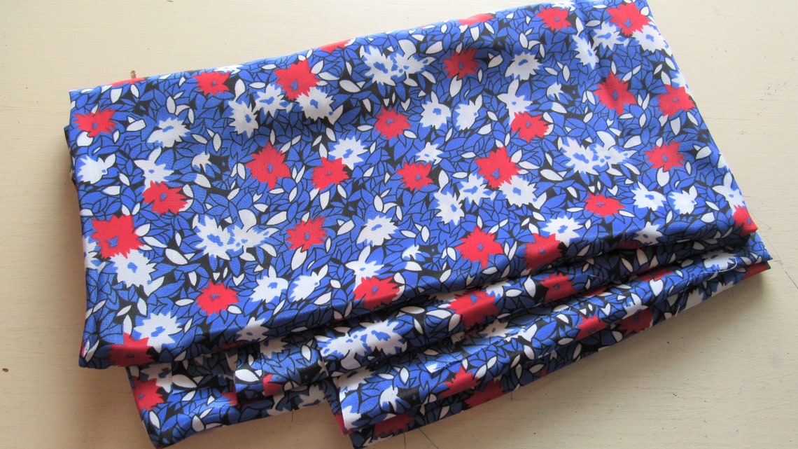 Red White and Blue Floral Print Vintage Polyester Faille - Etsy