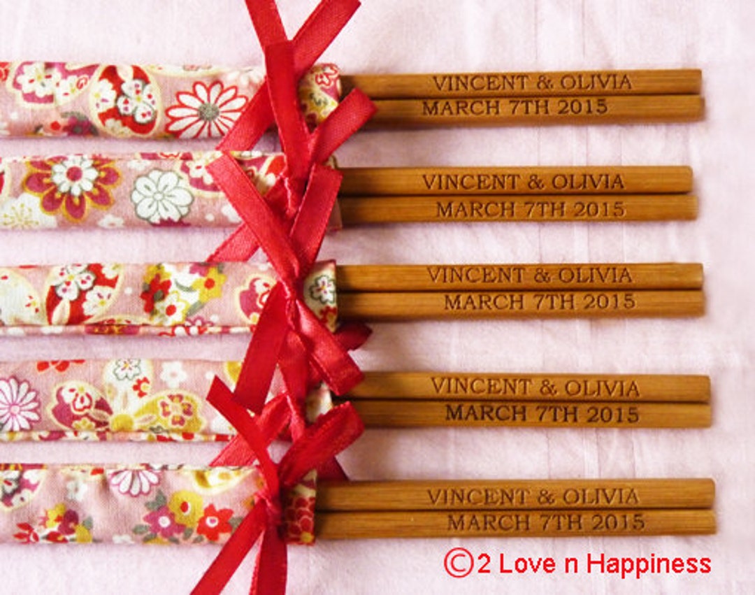 20 Pairs of Personalised Engraved Chopsticks in Fabric Sleeves - Etsy