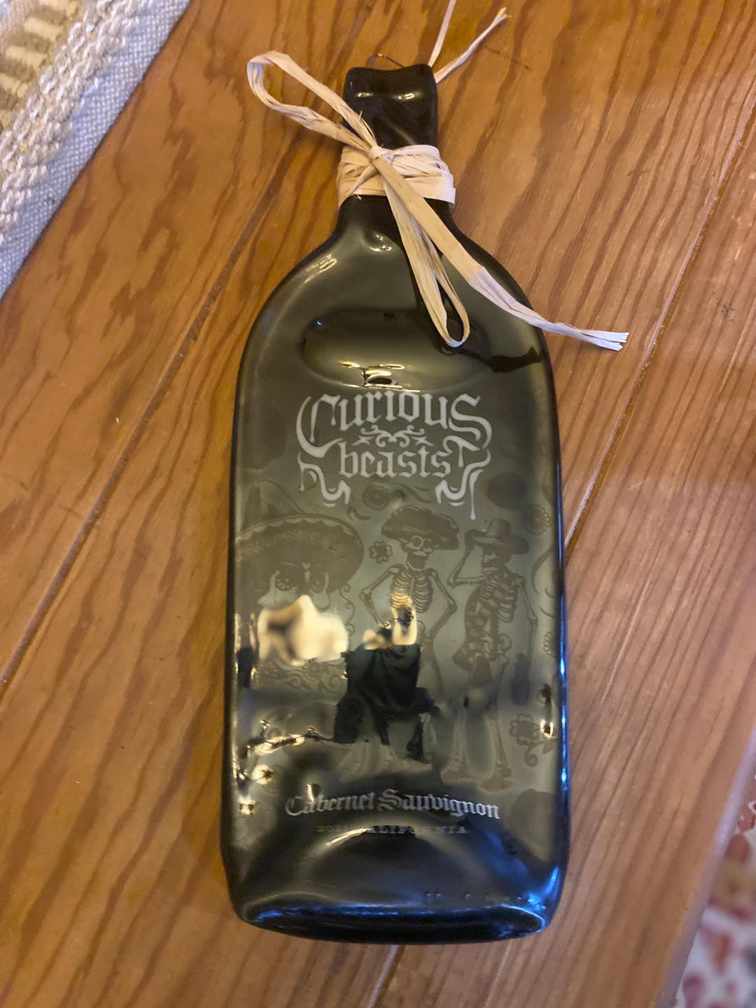 Brown Curious Beasts Wine Bottle Cheese Appetizer/serving Tray ...