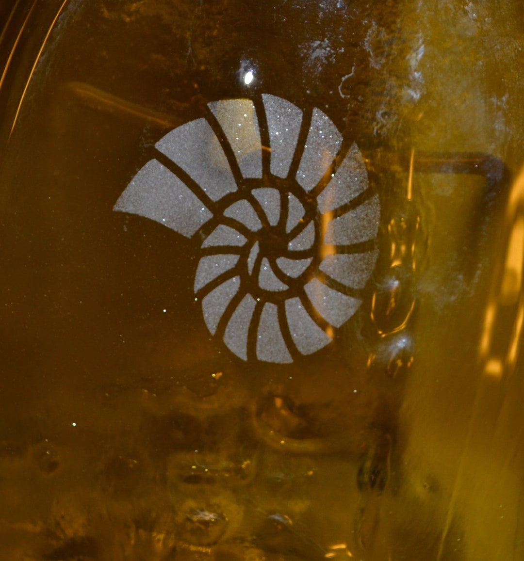 Nautilus Shell Etched Amber Glass Wine Bottle Cheese Tray/platter - Etsy