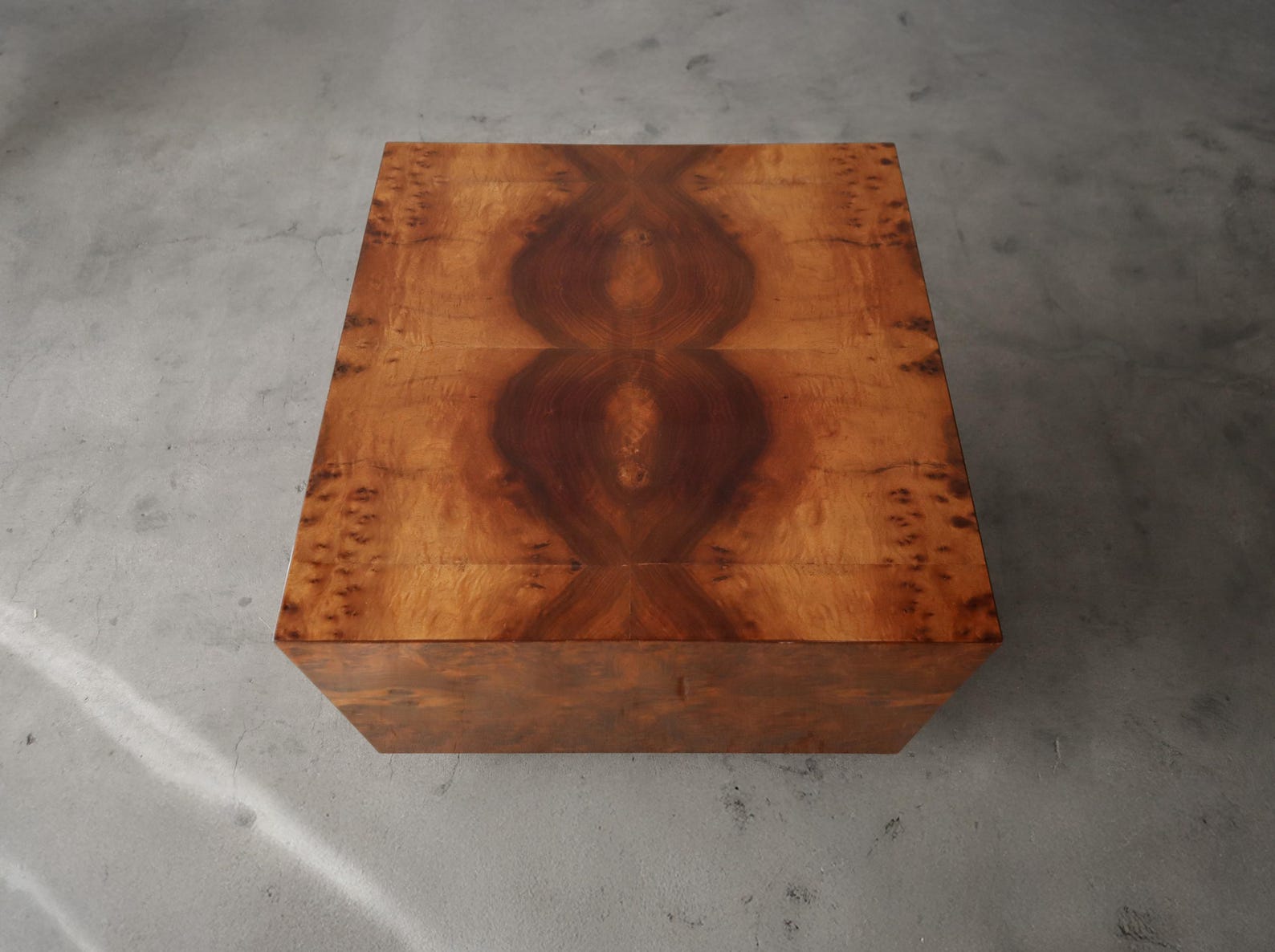 Mid Century Burl Cube Table by Milo Baughman - Etsy