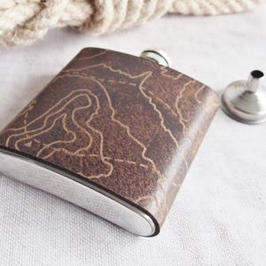 Three Peaks Leather Flask Topography Hip Flask Personalised - Etsy