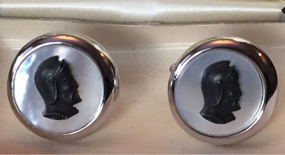 Original Vintage SWANK Roman Warrior Cufflinks - Gem