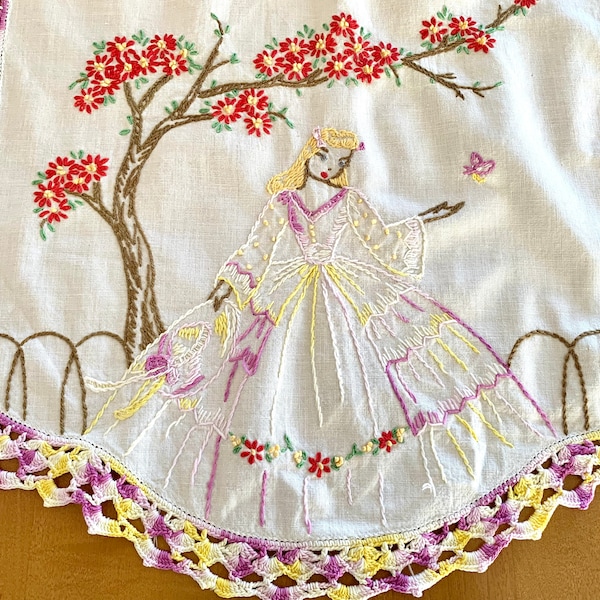 Crinoline Lady Embroidery - Etsy